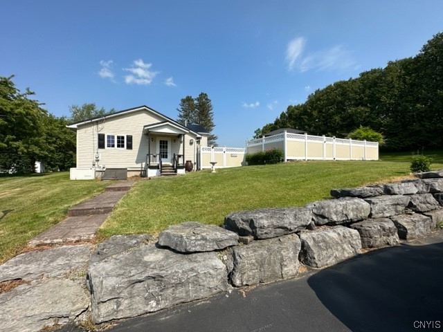 6090 Greene Road, Stockbridge, NY 13409