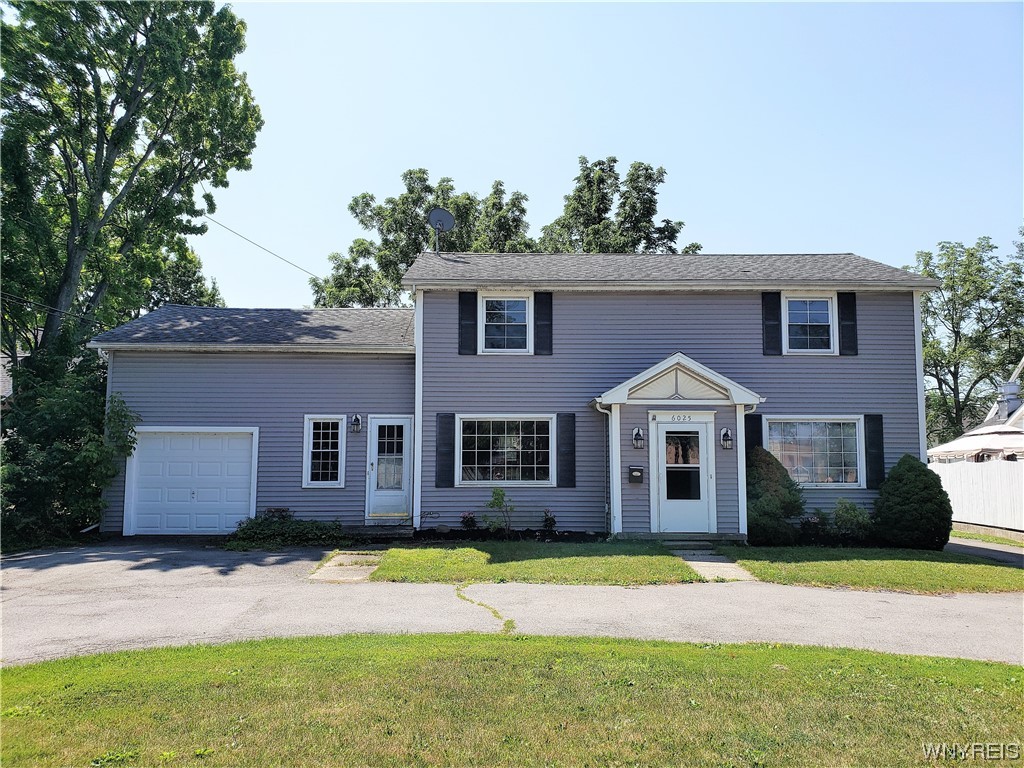 6025 Main Street, Amherst, NY 14221