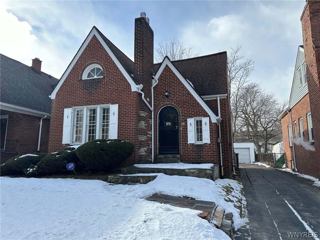 29 Mercer Avenue, Buffalo, NY 14214, Central Park