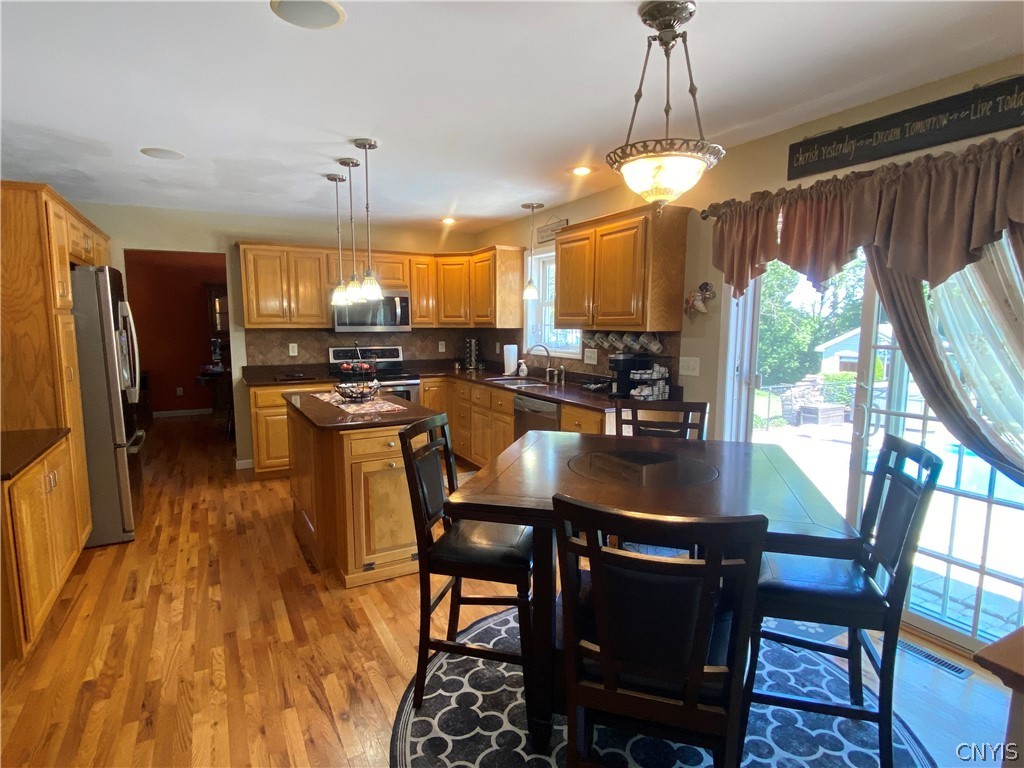 138 Hunt Valley Road, Oneida-Inside, NY 13421