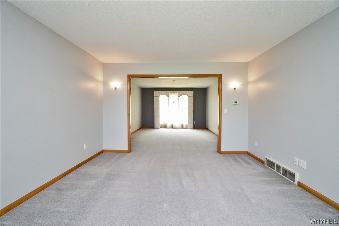 2396 Ridge Road, Lewiston, NY 14131