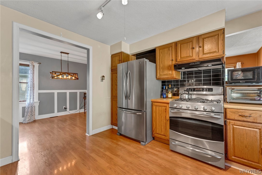 138 Harlem Road, West Seneca, NY 14224