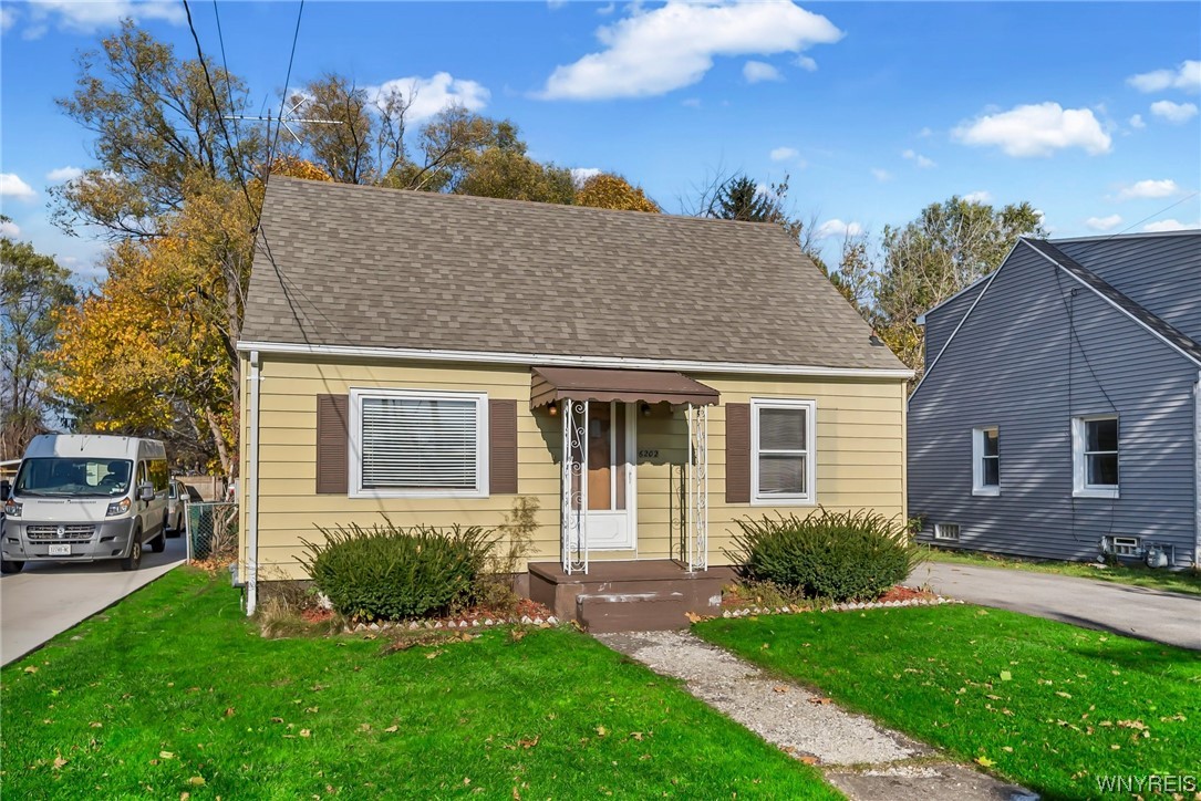 6202 Stephenson Avenue, Niagara Falls, NY 14304