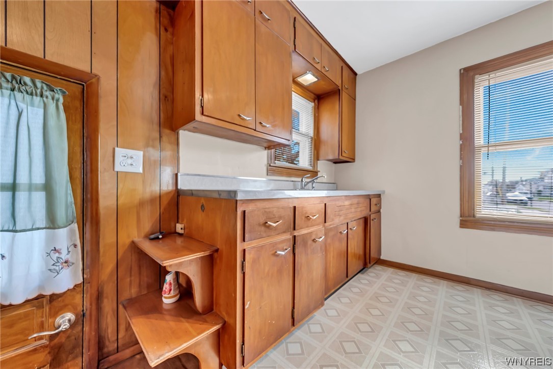 6202 Stephenson Avenue, Niagara Falls, NY 14304