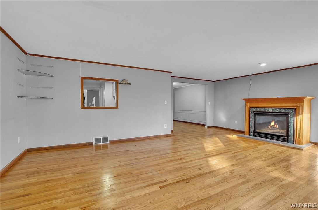 133 Marine Drive, Amherst, NY 14228