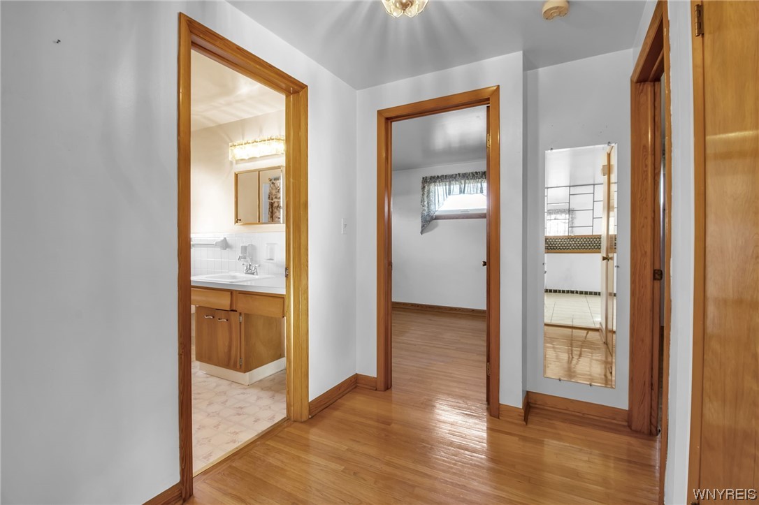 254 Lydia Lane, Cheektowaga, NY 14225