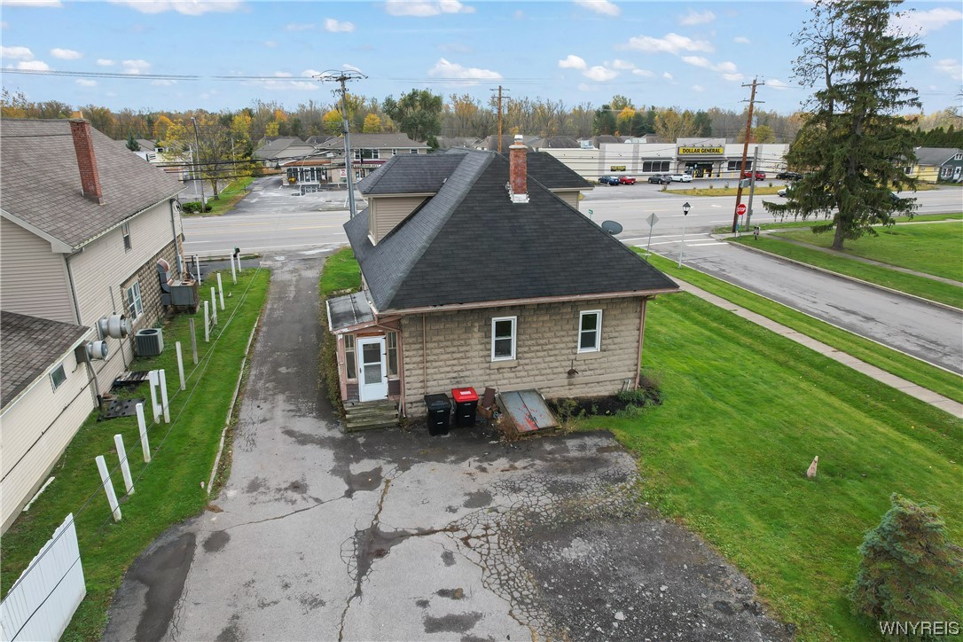 5818 Broadway Street, Lancaster, NY 14086