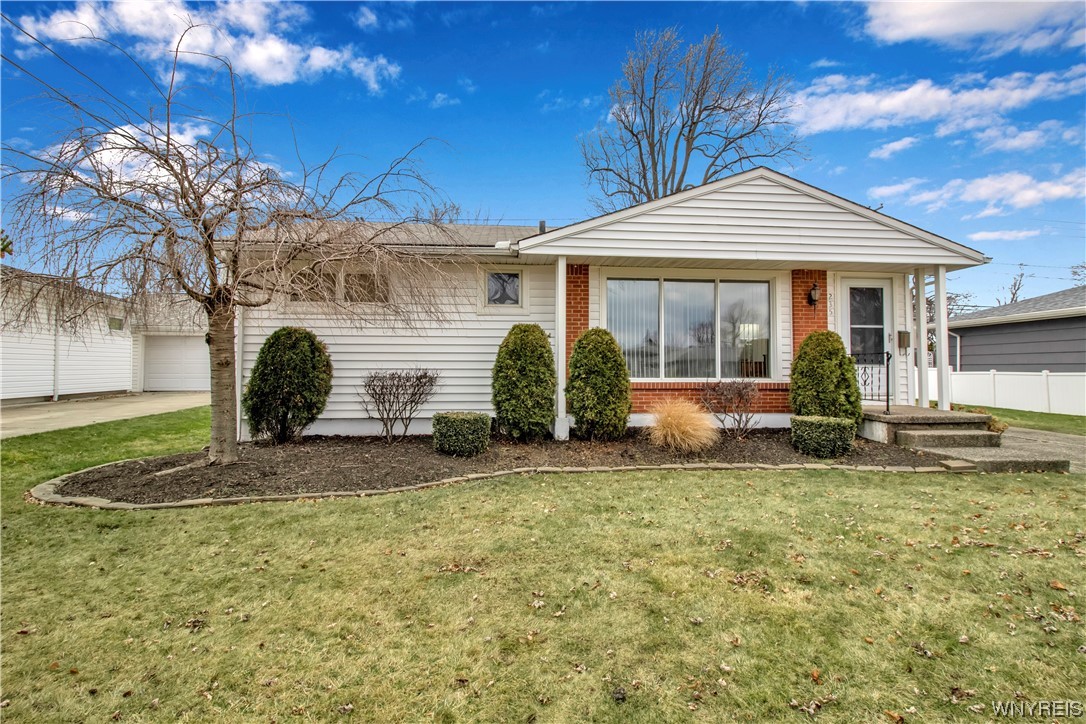 235 Green Acres Road, Tonawanda-Town, NY 14150