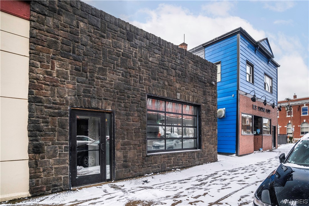 Lackawanna - Active Listings | Irish Jones