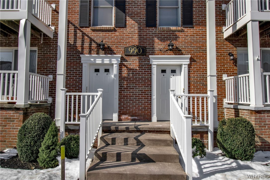 990 Hopkins Road, #E, Amherst, NY 14221