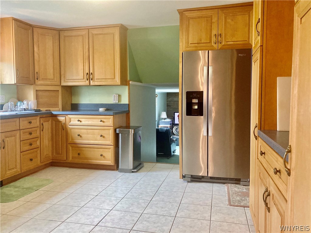 212 Steven Drive, Cheektowaga, NY 14227