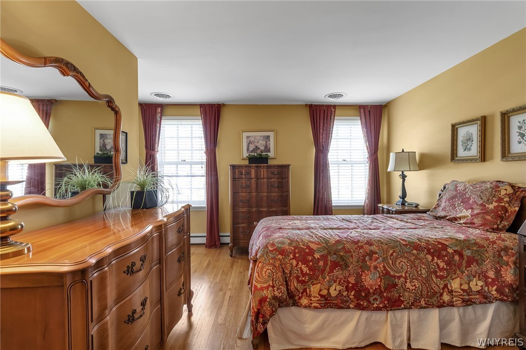 5166 Willowbrook Drive, Clarence, NY 14031