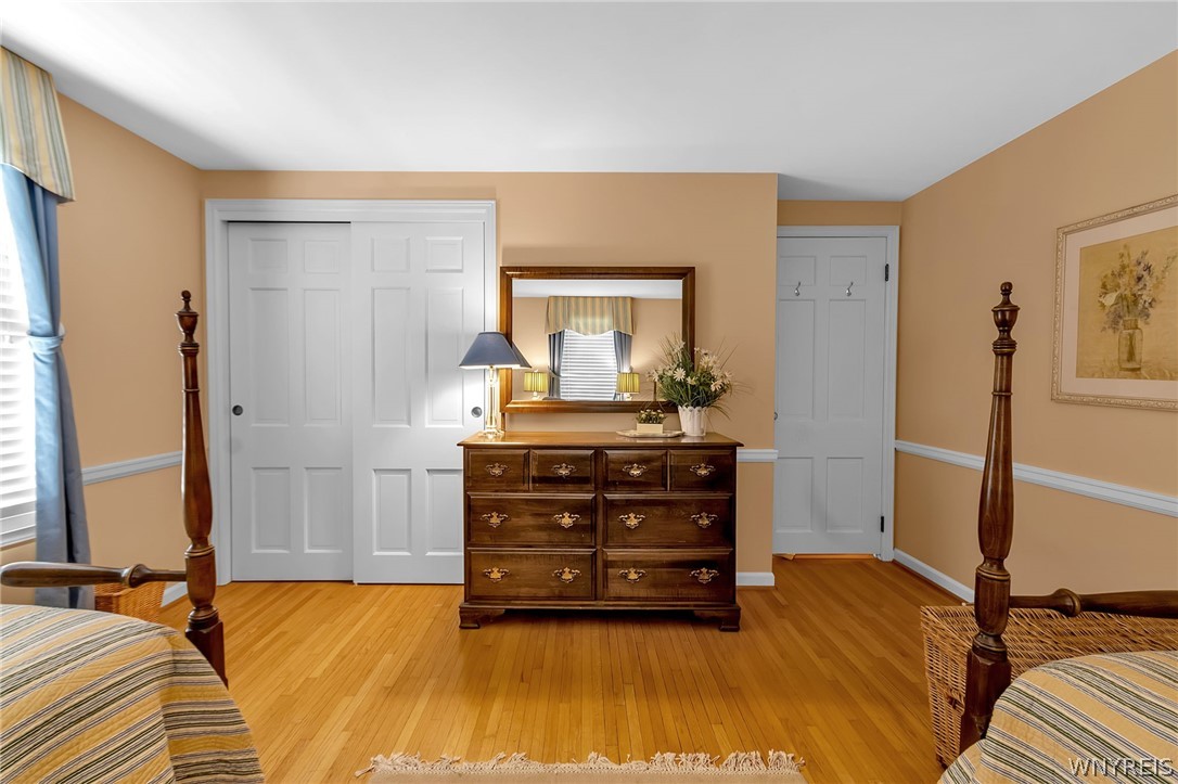 5166 Willowbrook Drive, Clarence, NY 14031