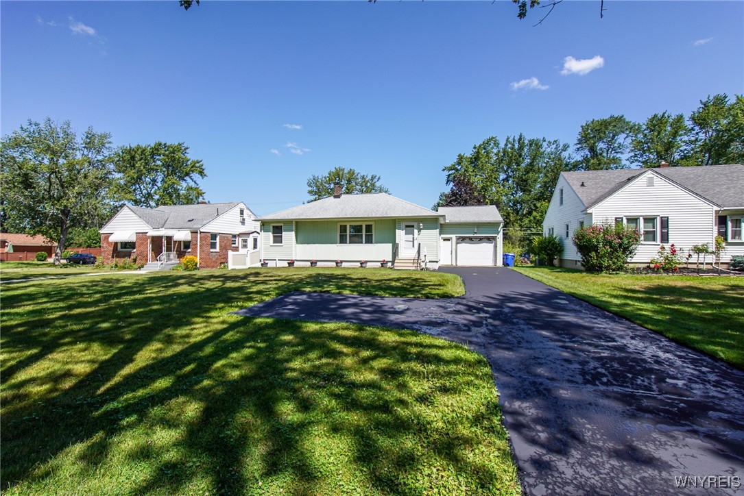 51 Century Drive, West Seneca, NY 14224