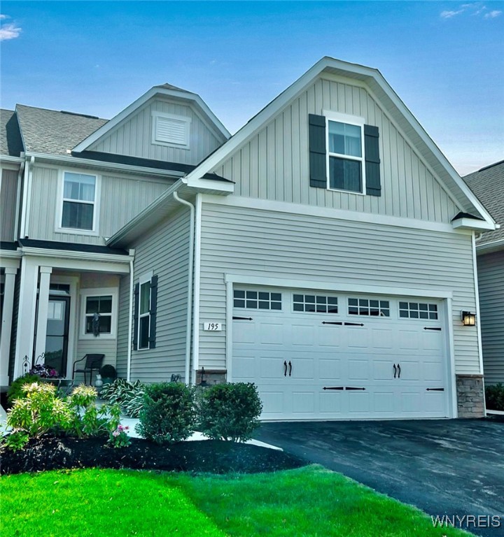 195 Stonebridge Road, Grand Island, NY 14072