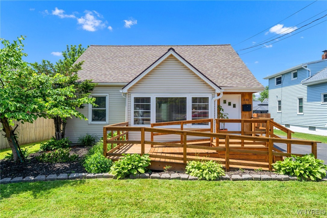 231 Orchard Park Road, West Seneca, NY 14224