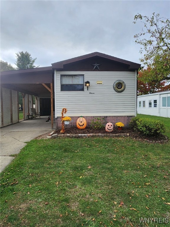 11 Melody Lane, Cheektowaga, NY 14225