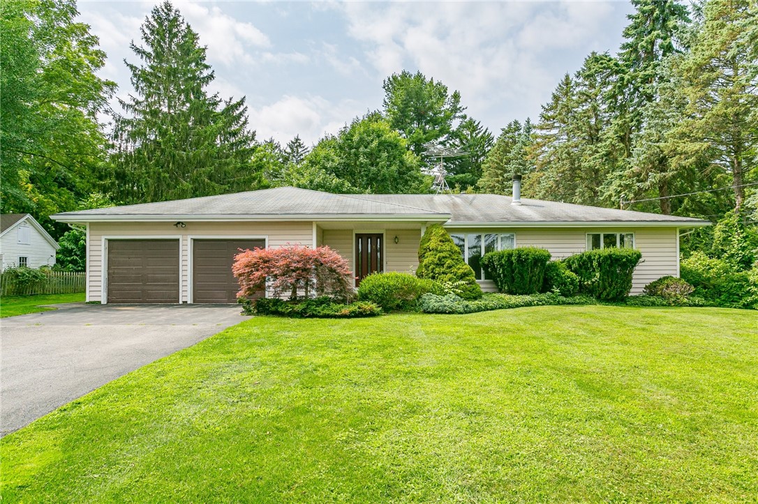 345 Landing Road N, Brighton, NY 14625