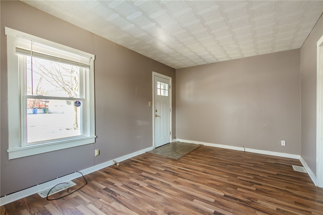 140 Alpha Street, Rochester, NY 14612, Charlotte