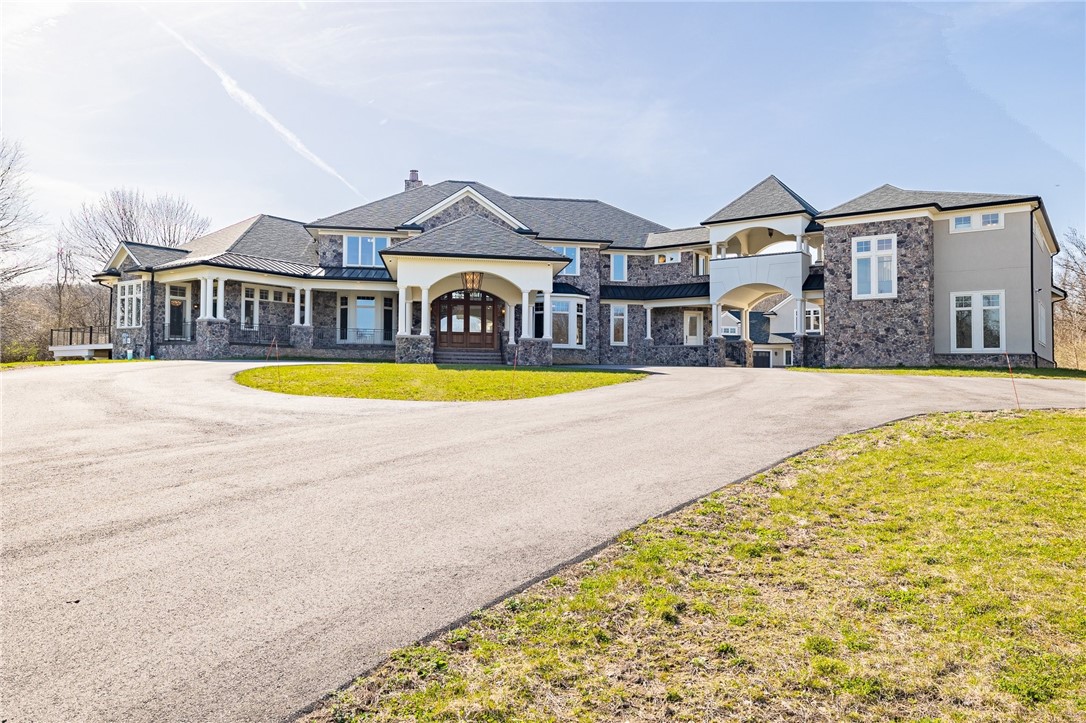 825 Victor Road, Perinton, NY 14564