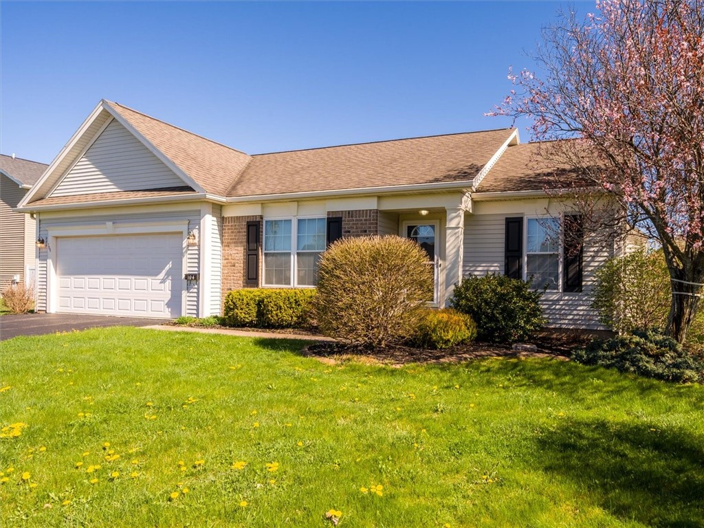 104 Sable Ridge Lane, Greece, NY 14612