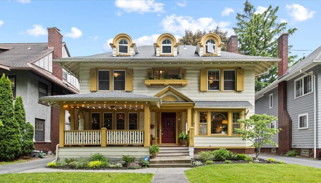 215 Canterbury Road, Rochester, NY 14607, Park Avenue