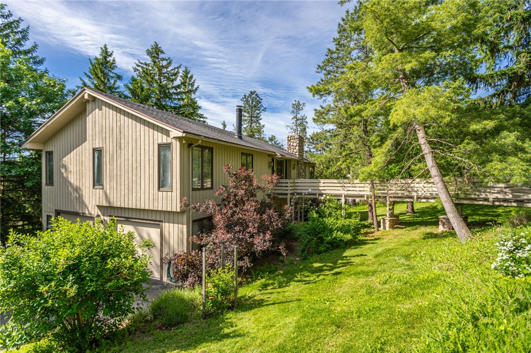 12 Spy Glass Hill, South Bristol, NY 14424