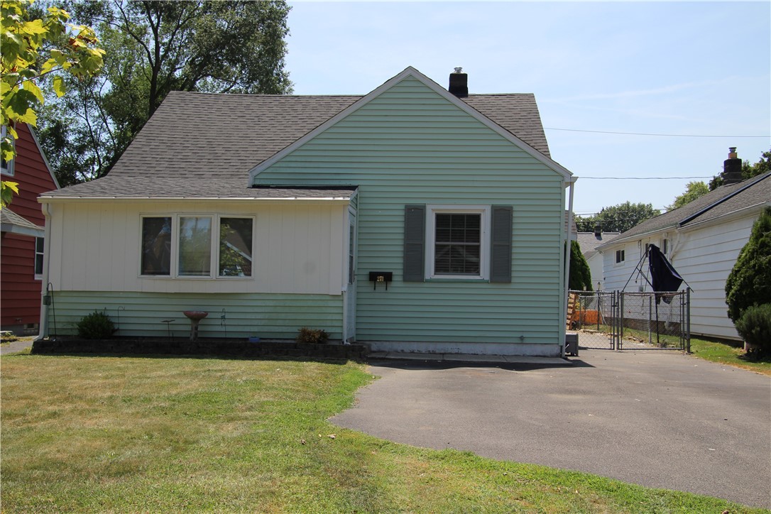 271 Leonard Road, Greece, NY 14616