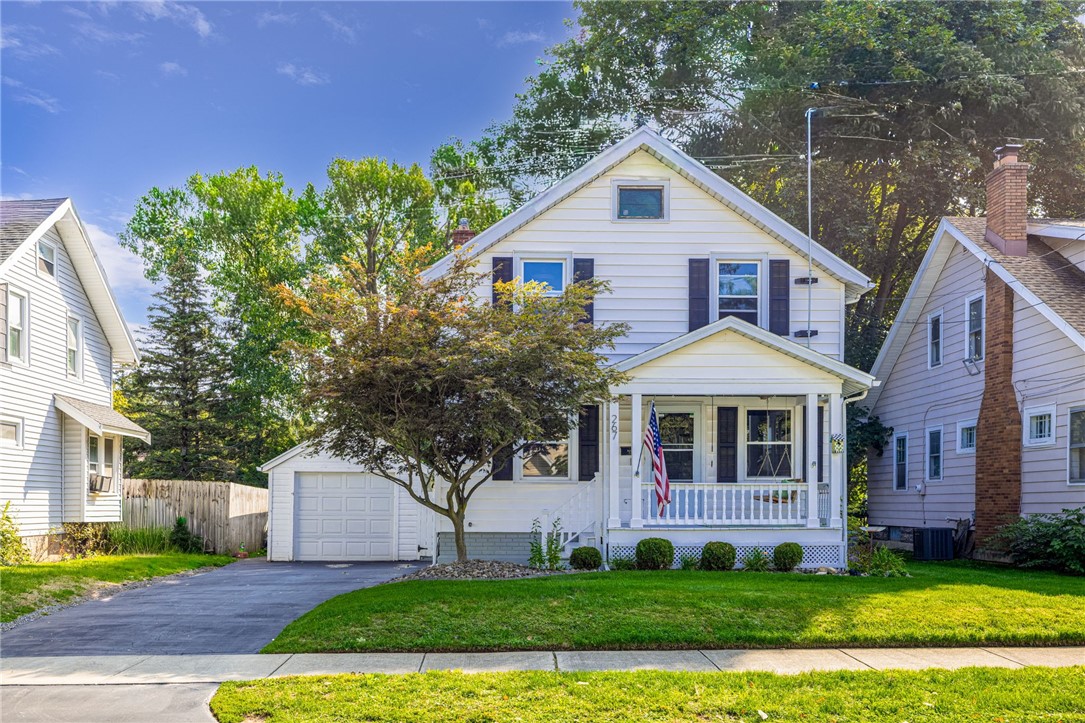 267 Woodcrest Road, Greece, NY 14616