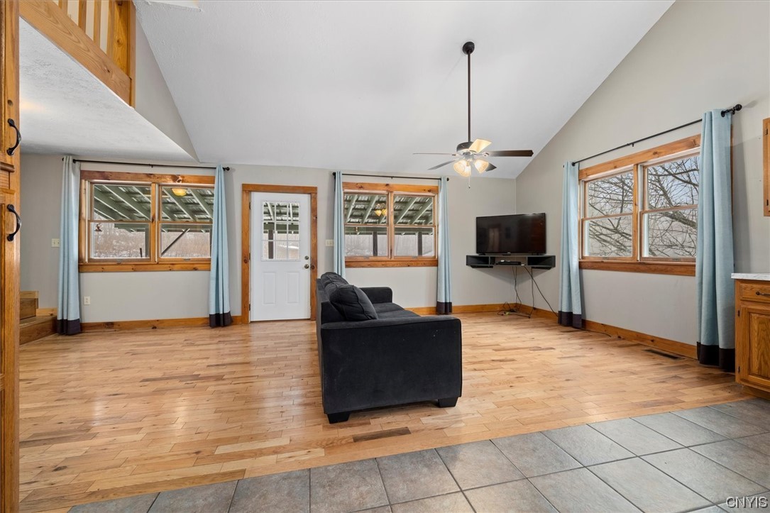 10809 French Road, Steuben, NY 13438