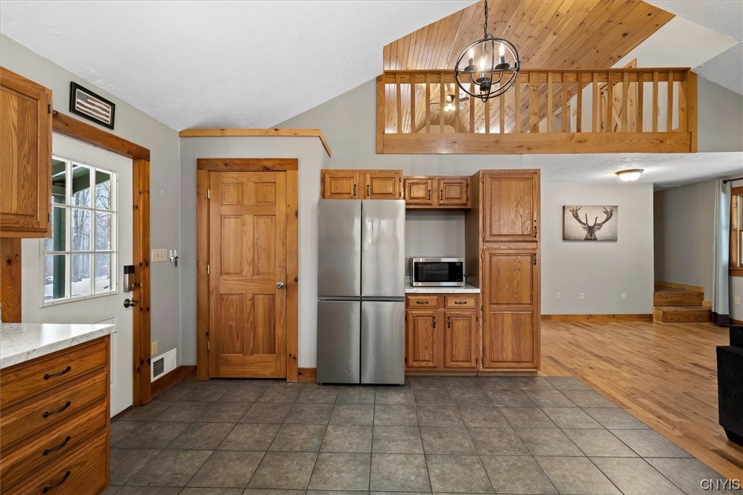 10809 French Road, Steuben, NY 13438