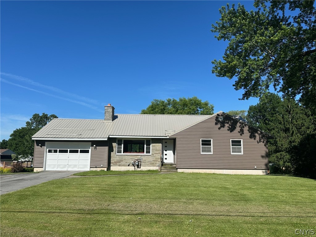 403 High Street, Lenox, NY 13032