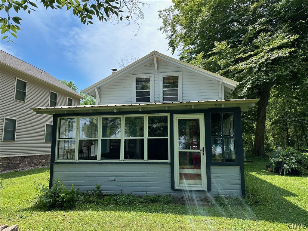 9184 Kinlock Point Road, Lenox, NY 13032