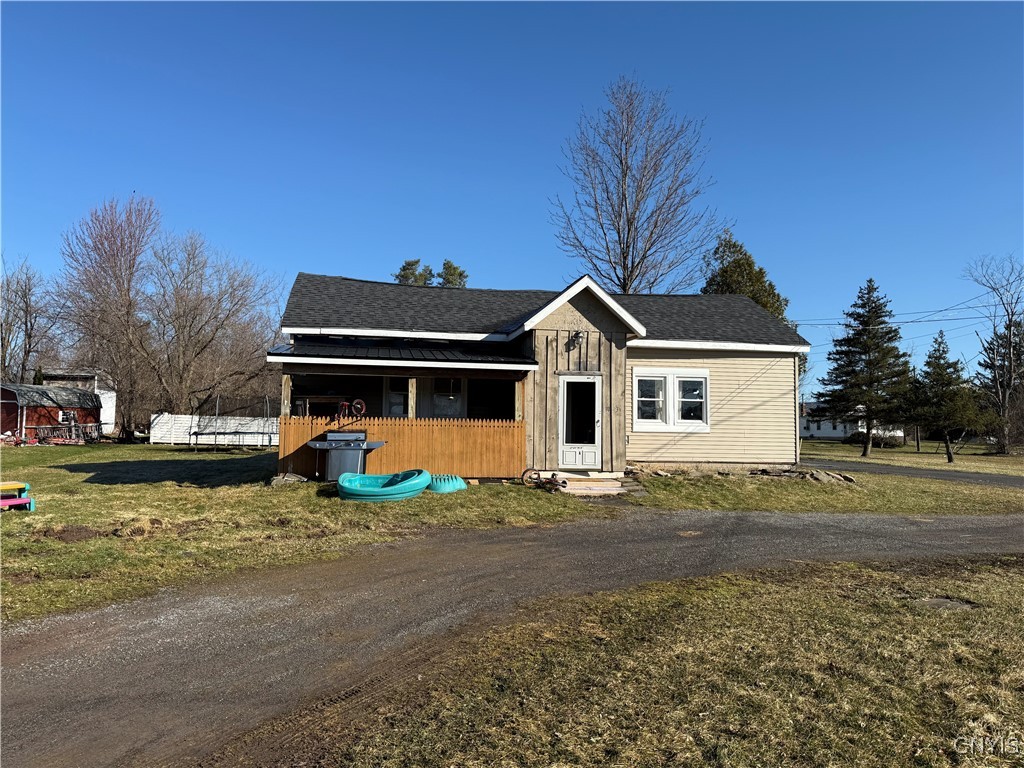 3013 Seneca, Lenox, NY 13032