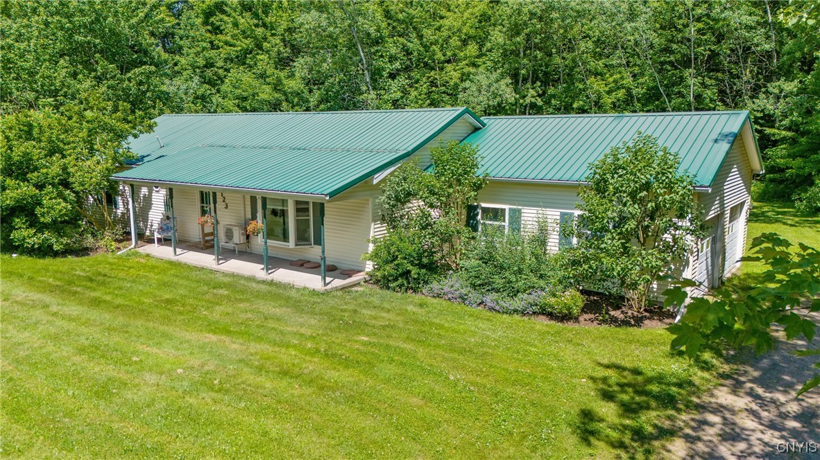 123 Town Line Road, Volney, NY 13069