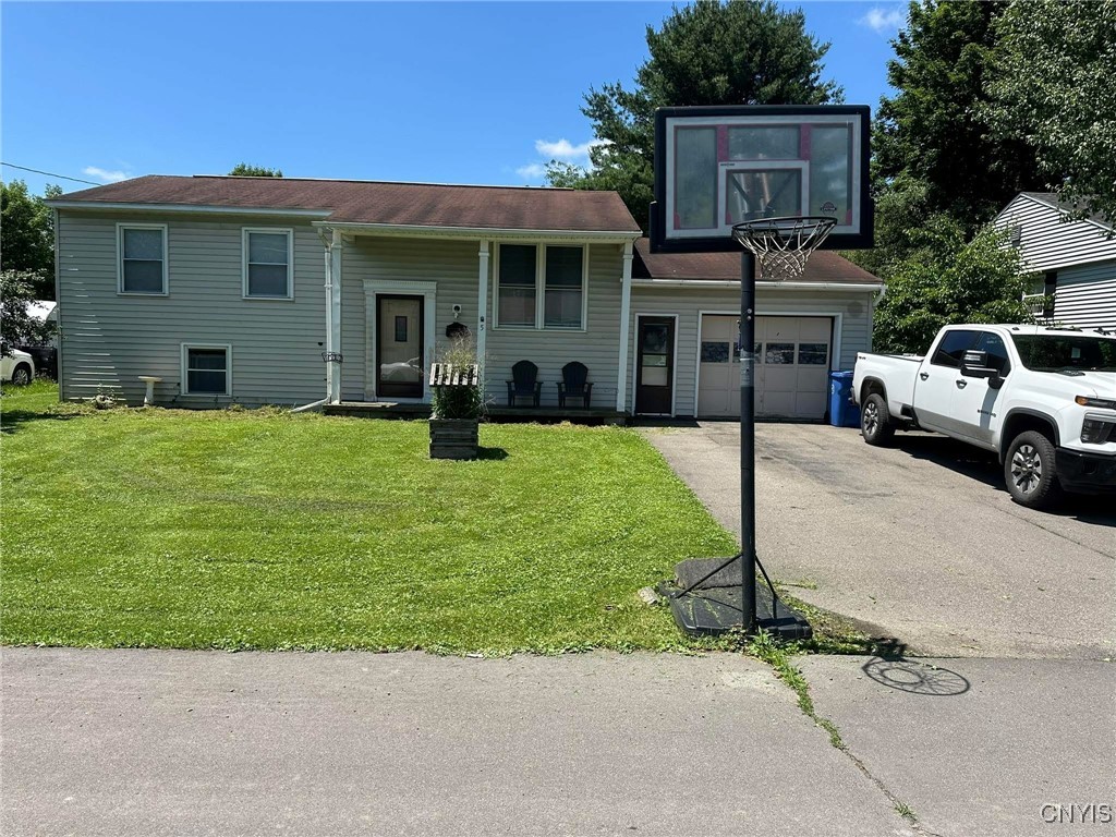 5 Brook Drive, Cortland, NY 13045