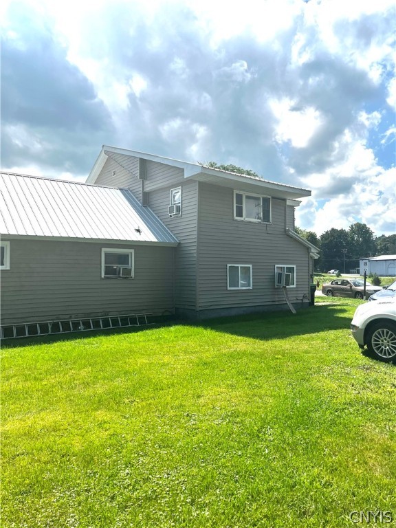 10 Lock Street, German Flatts, NY 13407