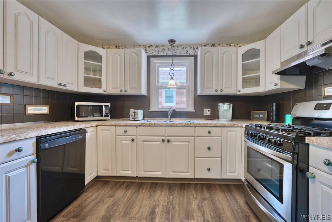 90 Sky Hi Drive, West Seneca, NY 14224